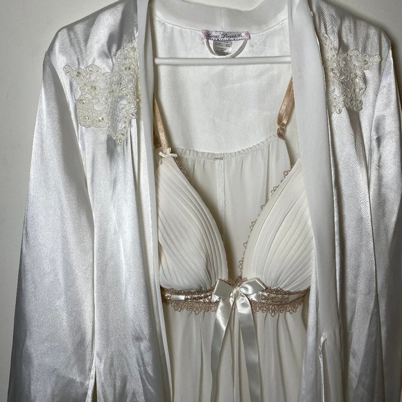 Linea Donatella | Intimates & Sleepwear | Vintage Lace Intimate Shear ...